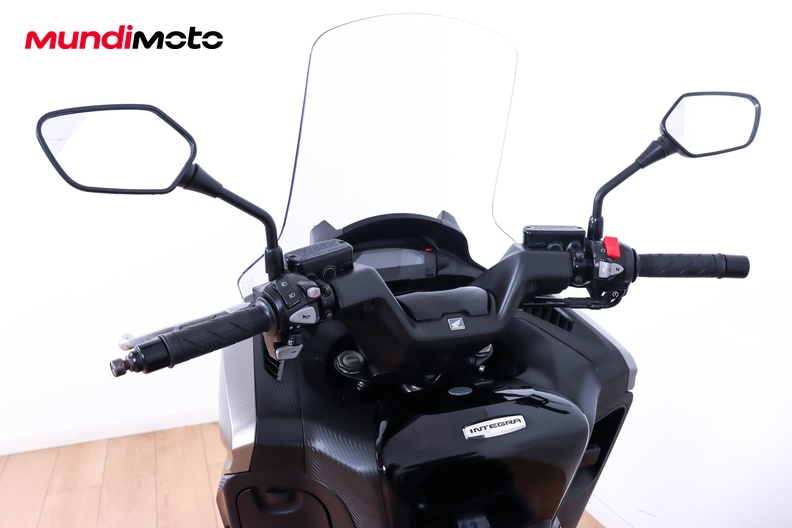 HONDA INTEGRA 750 S ABS - Mundimoto