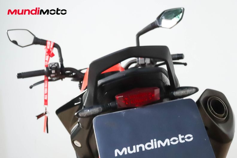 KTM 890 DUKE - Mundimoto